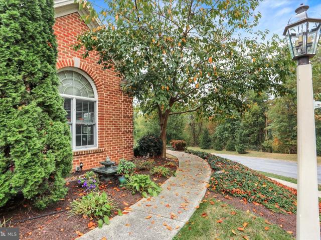 4528 Laurelwood Drive