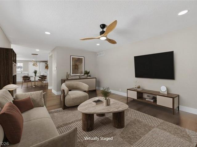 4528 Pacyna St, Las Vegas, NV 89122