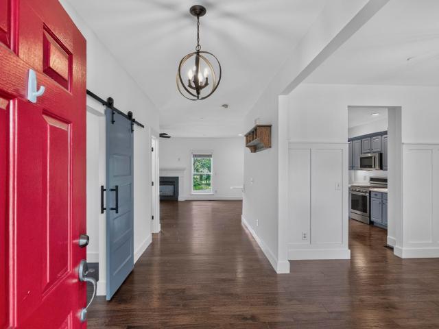 4528 Sawmill Pl