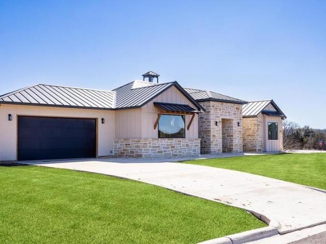 4528 12 Comanche Trace Dr, Kerrville, TX 78028