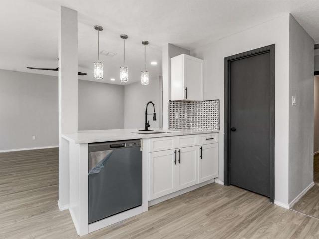 4529 Martingale View Lane