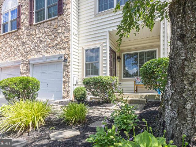 4529 Old Oak Road
