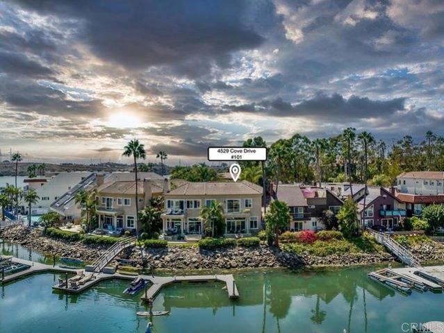 4529 Cove Dr Apt 101, Carlsbad, CA 92008