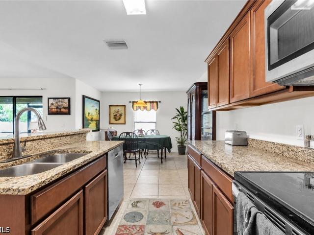 4529 SW 10th Ave, Cape Coral, FL 33914 | MLS #2026030