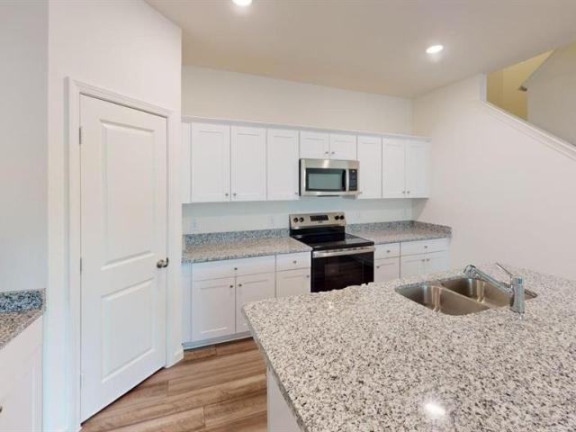 4529 Wood Fern Road