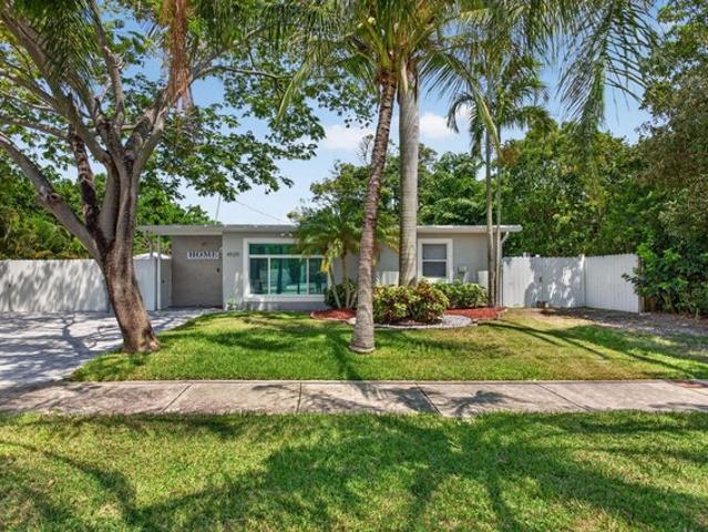 4520 NE 15th Ave, Pompano Beach, FL 33064