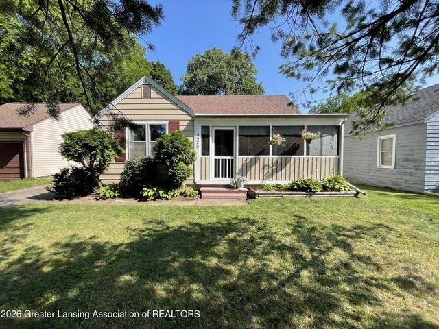 4520 E Monroe St, Holt, MI 48842