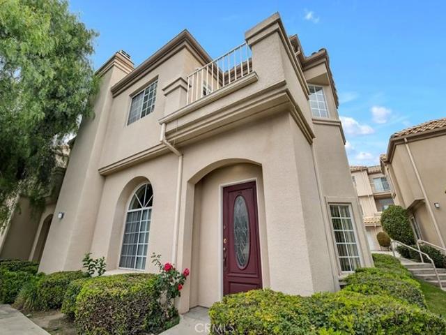 4520 Pennsylvania Ave Apt 137, La Crescenta, CA 91214