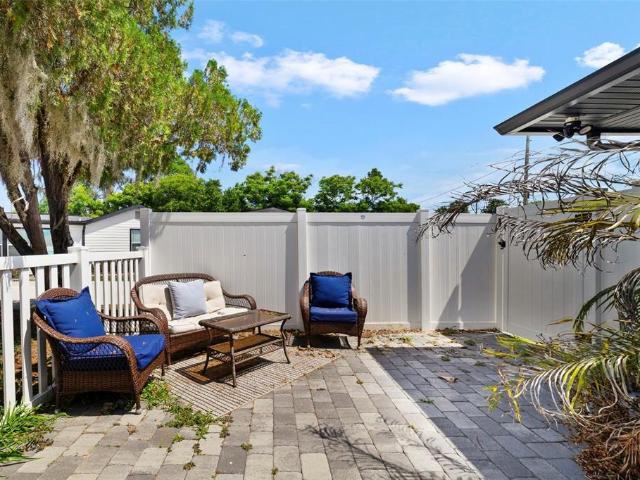 4521 Edgewater Dr, Unit 1, Orlando, FL 32804 | MLS #O6403