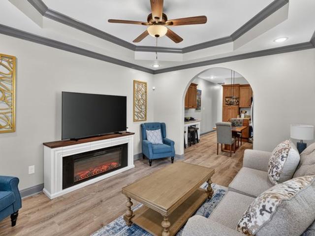 4521 Elba St, New Orleans, LA 70125