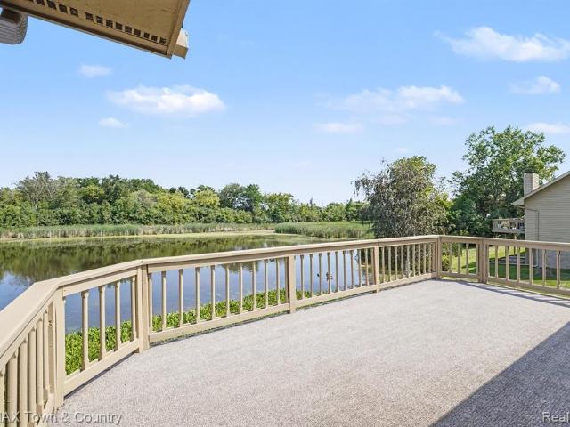 4521 Ravenwood Drive # 4