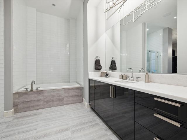4521 San Felipe St, Unit 3202, Houston, TX 77027 | MLS #98879