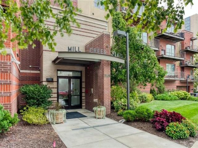 4521 Wornall Rd, Kansas City, MO 64111