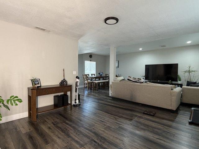 4522 Merganser Ct, Sacramento, CA 95842