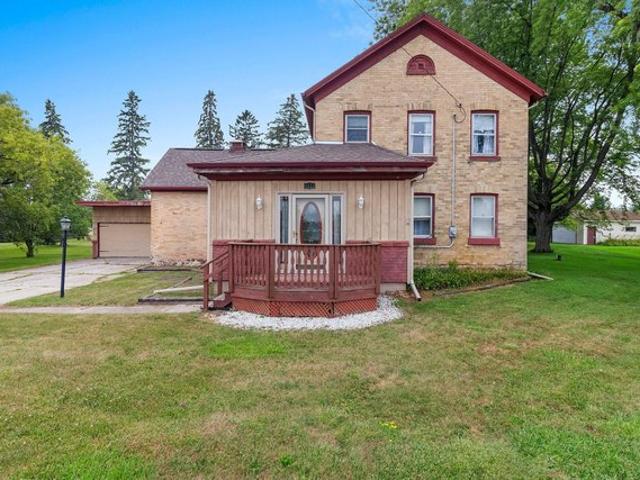4522 County Highway B, Manitowoc, WI 54220