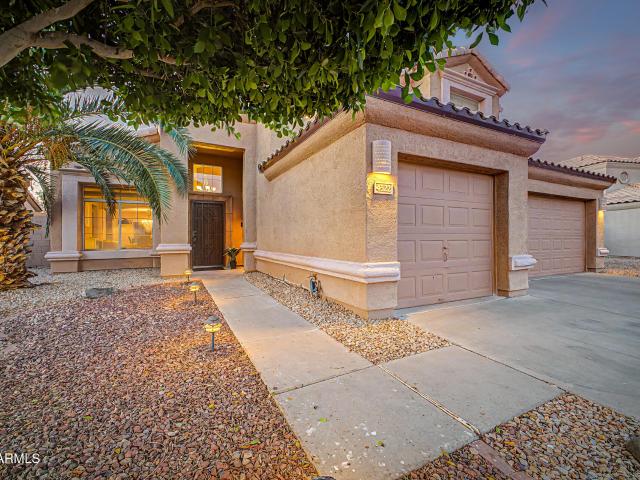 4522 e cathedral rock drive