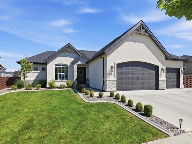 4522 W Sugar Tree Dr, Meridian, ID 83646
