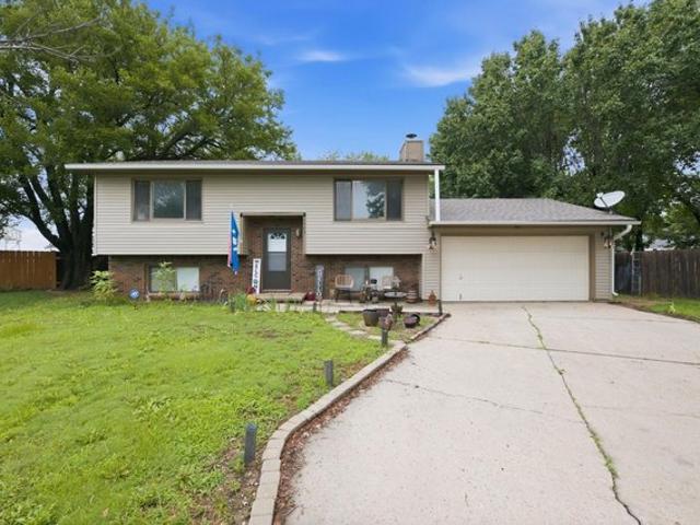 4523 S Washington Ct, Wichita, KS 67216
