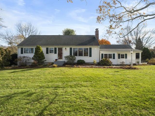 452 Colonel Ledyard Hwy, Ledyard, CT 06339
