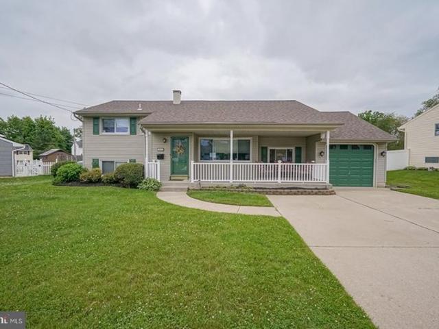 452 College Blvd, Wenonah, NJ 08090