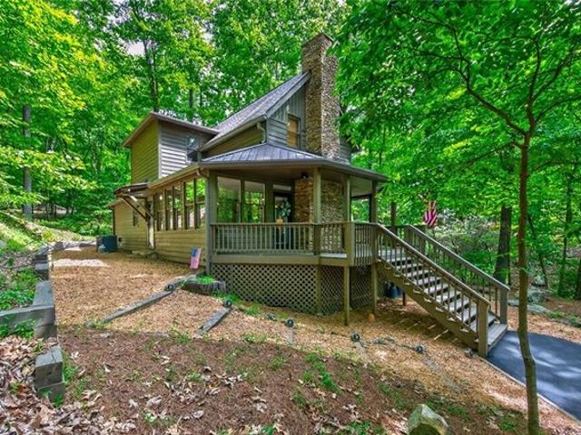 452 Bellflower Dr, Jasper, GA 30143