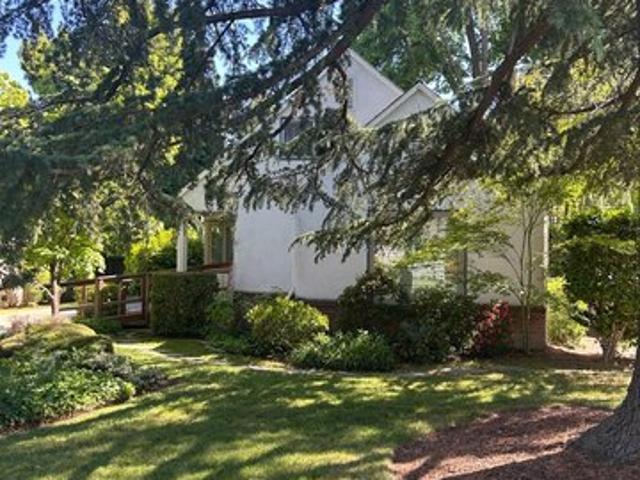 452 Blackwood St, Sacramento, CA 95815