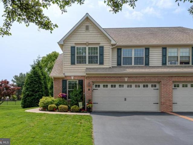 452 Huntington Dr, Mountville, PA 17554