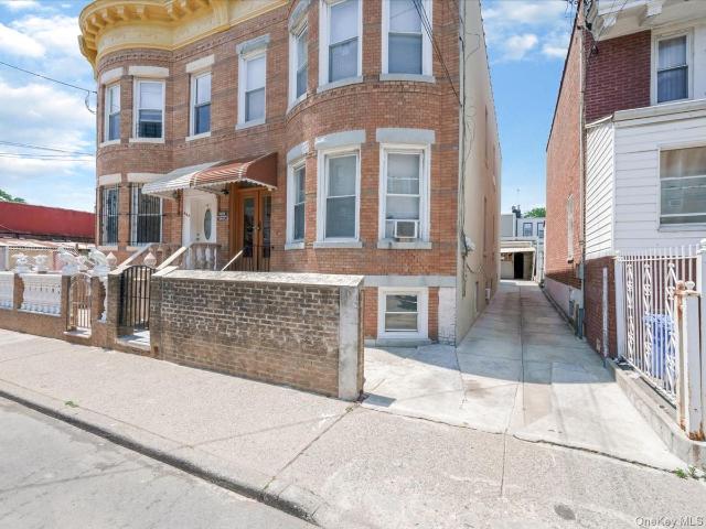 452 Lincoln Avenue HSE