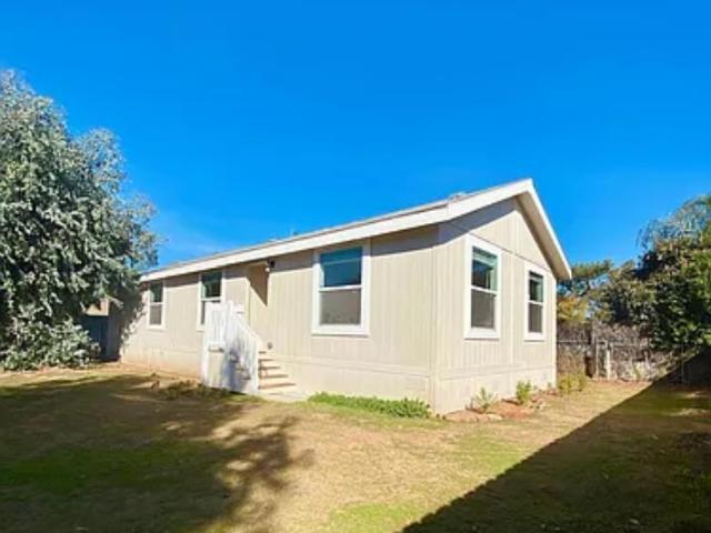 452 Lynwood Ln, San Marcos, CA 92069 | MLS #NDP2603 | Compass