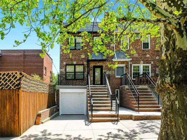 452 Marine Avenue