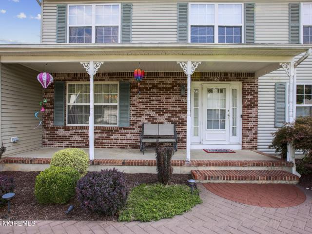 452 Meadowood Road