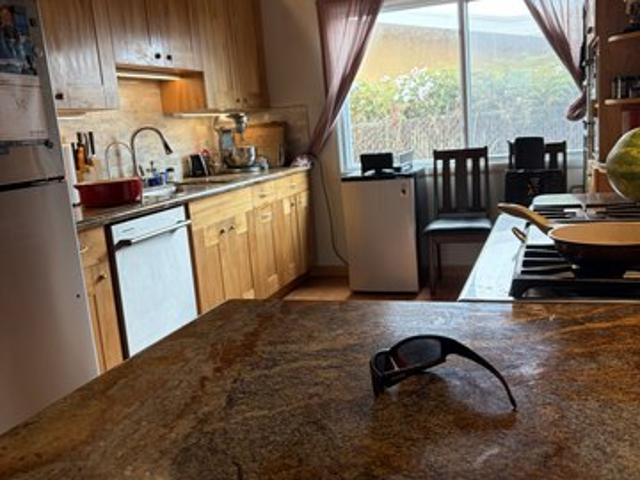 452 Milagra Dr, Pacifica, CA 94044
