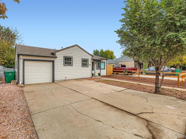 452 N Perry Street