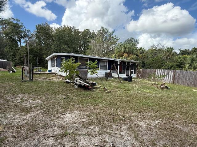 452 NE 13th Ter, Crystal River, FL 34428 | MLS #TB8485 | Compass