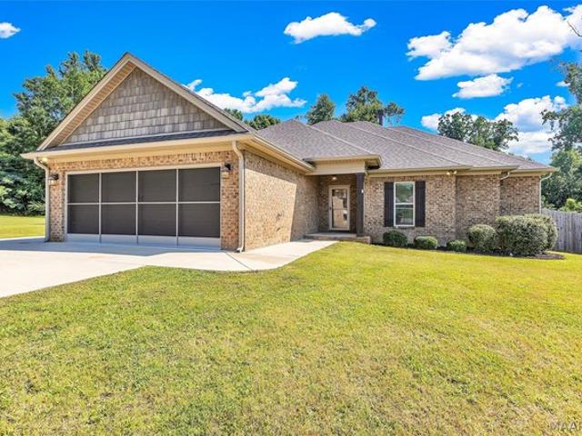 452 Regans Way, Deatsville, AL 36022