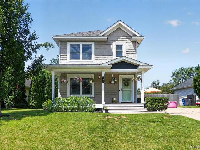 452 Waverly Lane