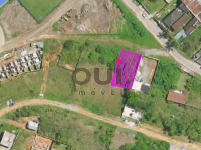 452m2 de área em região privilegiada