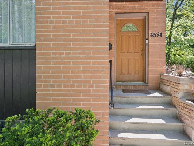 4534 Henry Hudson Parkway