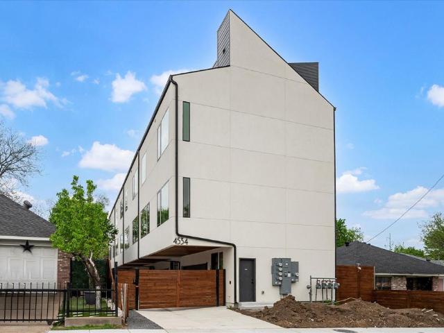 4534 Lake Avenue # 104