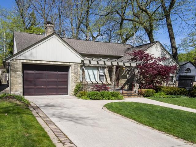 4535 N Cramer St, Whitefish Bay, WI 53211