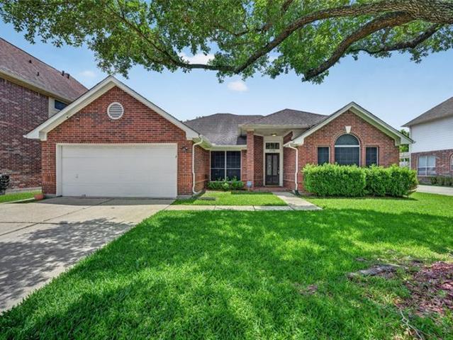 4535 Backenberry Dr, Friendswood, TX 77546