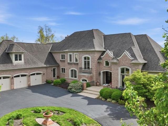 4535 Drake Rd, Indian Hill, OH 45243