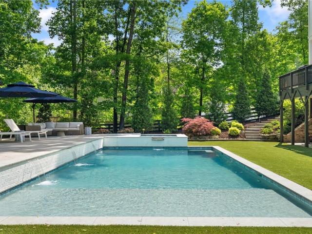 4535 Hawthorne Court