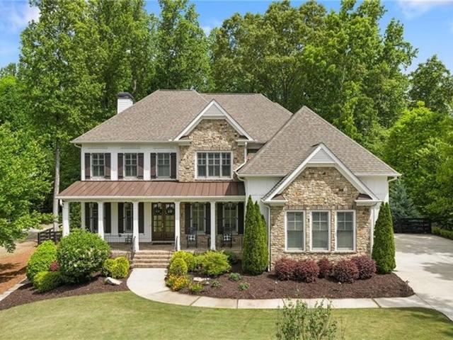 4535 Hawthorne Ct, Alpharetta, GA 30004