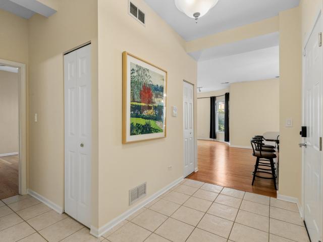 4536 N Sheridan Road # 303