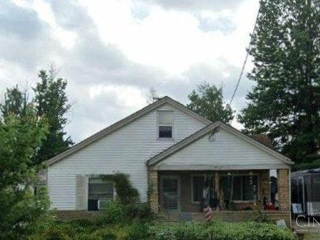 4537 Leslie Ave, Blue Ash, OH 45242