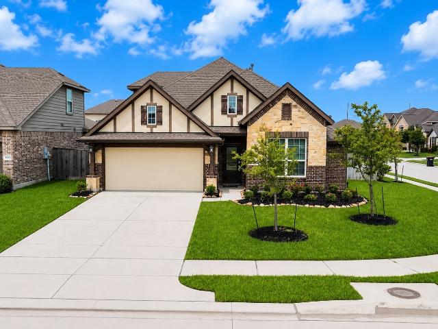 4537 Whitehaven Pine Way