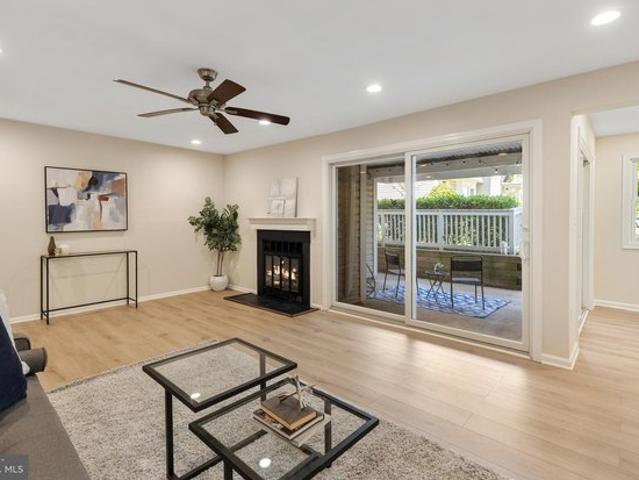 4537 28th Rd S Unit D, Arlington, VA 22206