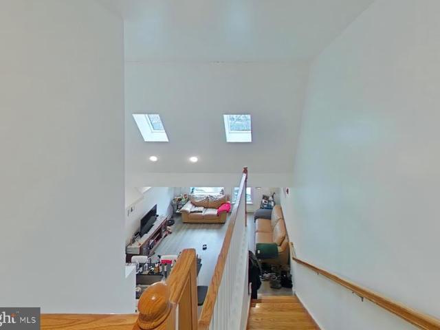 4539 Mitchell Street # 204