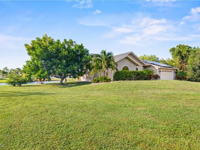 4539 Pine Village Ct, St. James City, FL 33956 | MLS #2026018 | Compass